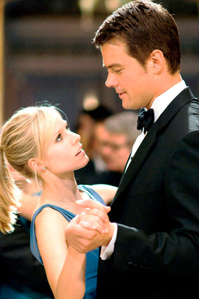 Cenas do Filme: Quando em Roma - OFuxico