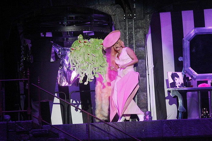 Lady Gaga arrasa em show no Rio de Janeiro - Fotos - OFuxico