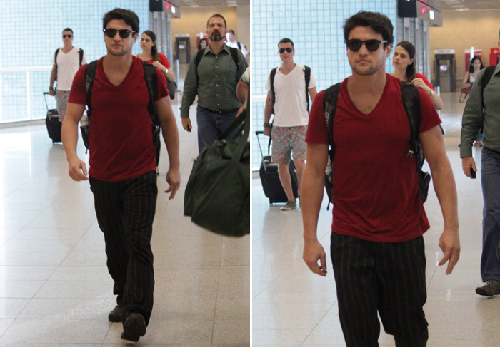 Sério, Alexandre Slaviero embarca no Rio de Janeiro - OFuxico