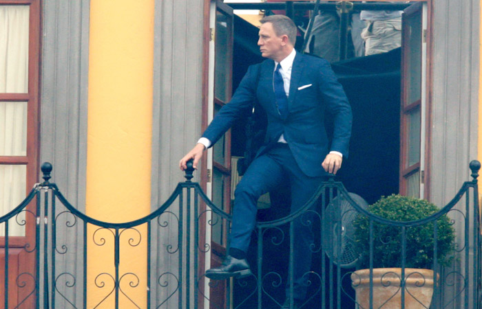 Elegante, Daniel Craig roda cenas de novo 007 - OFuxico