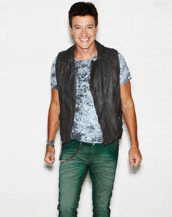 Rodrigo Faro lança linha de roupas em parceria com marca de jeans - OFuxico