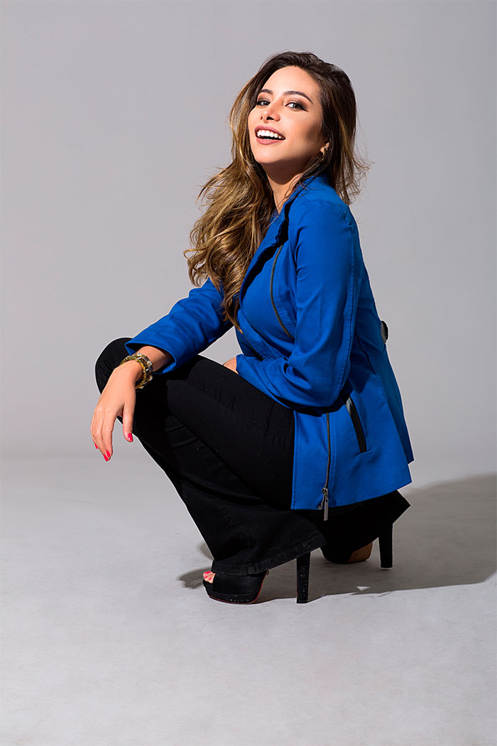 Marcela Monteiro celebra três anos no Vídeo Show: 'Alegria' - OFuxico