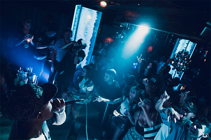 Mc João sacode Portugal com seu 'baile de favela' - OFuxico