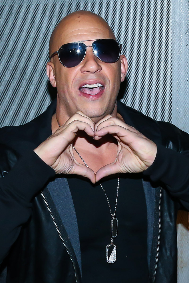 Vin Diesel promove festa para comemorar sua passagem pelo Brasil - OFuxico