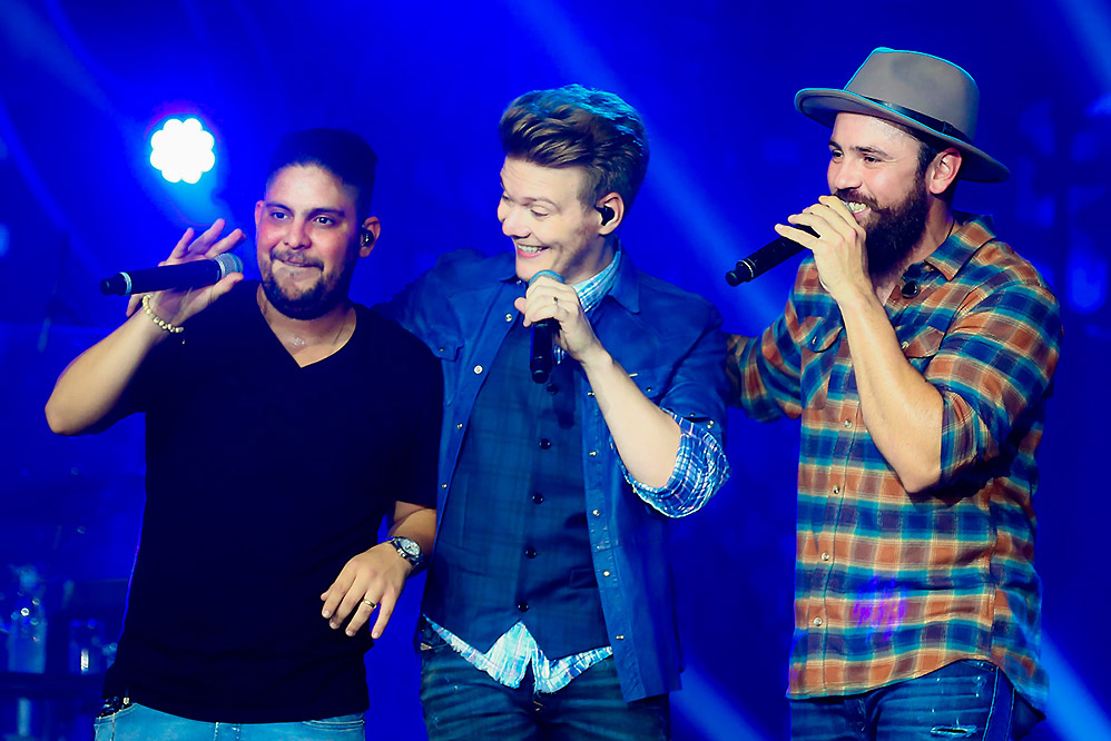 Michel Teló grava DVD "Bem Sertanejo" em Curitiba - OFuxico