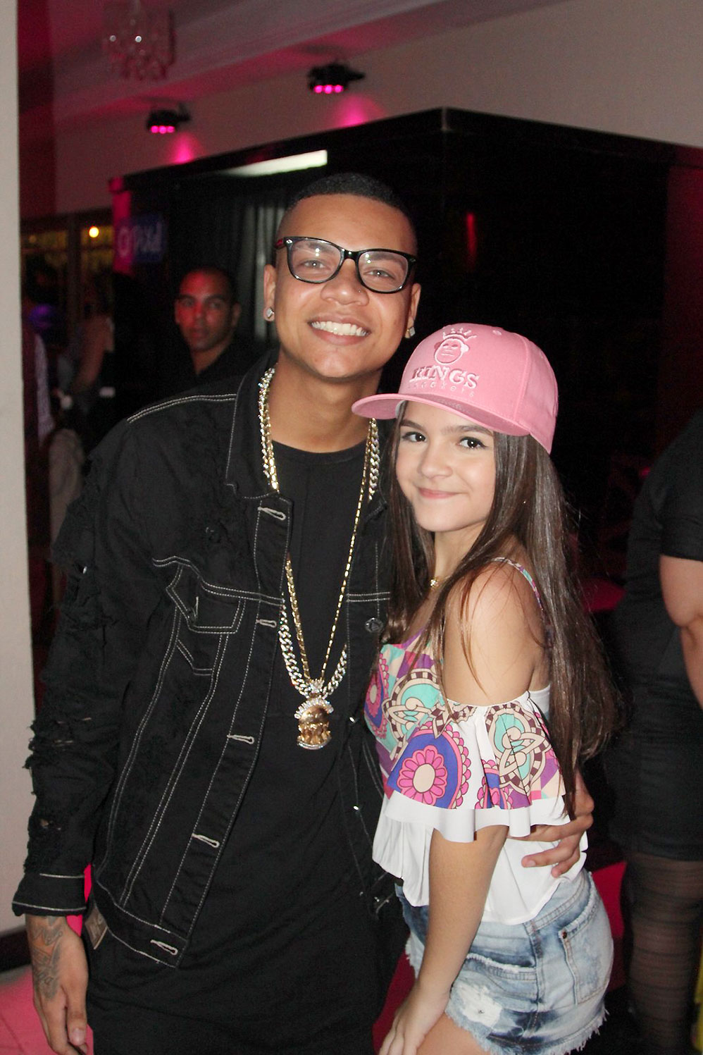 Mel Maia comemora 13 anos na presença de famosos - OFuxico