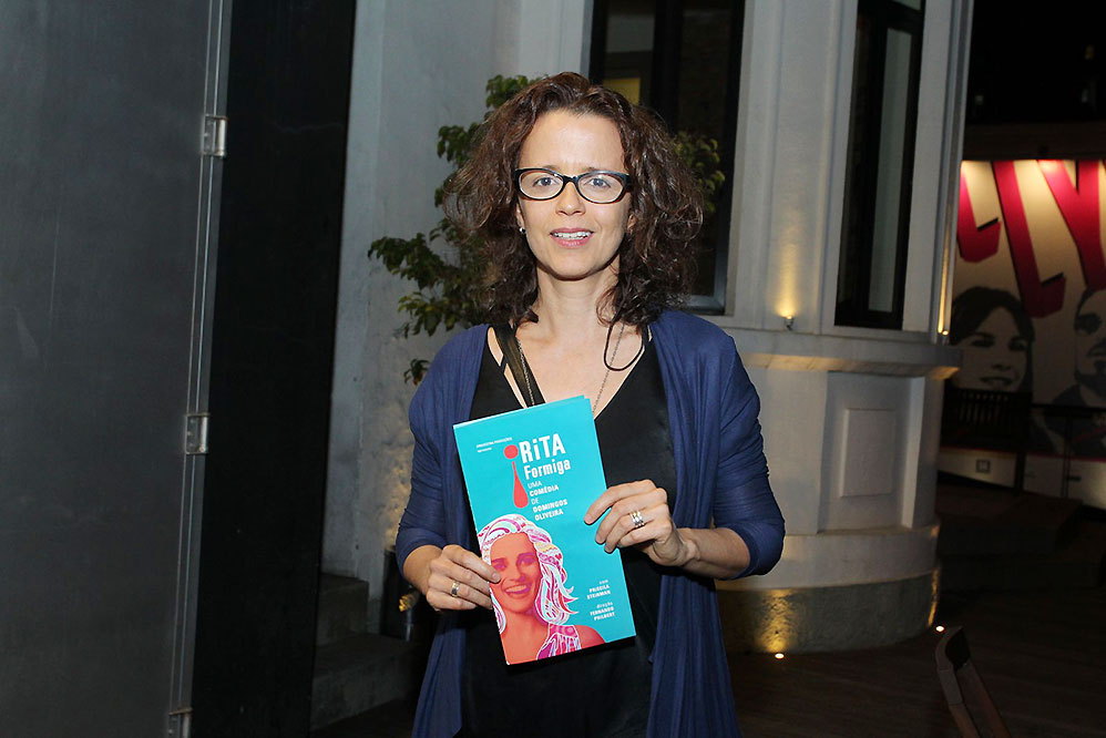 Tatá Werneck confere a estreia de Rita Formiga - OFuxico