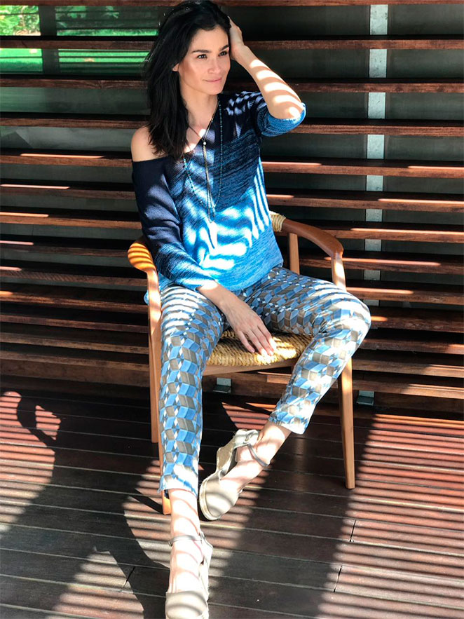 Lindíssima, Carol Ribeiro posa na Floresta Amazônica para marca fashion ...