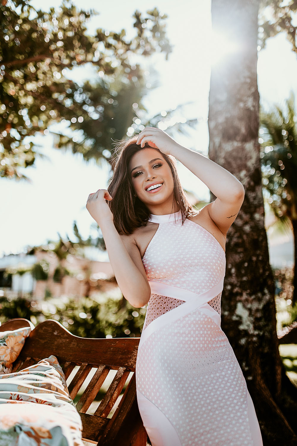 Flávia Pavanelli lança coleção e posa para poderoso ensaio - OFuxico