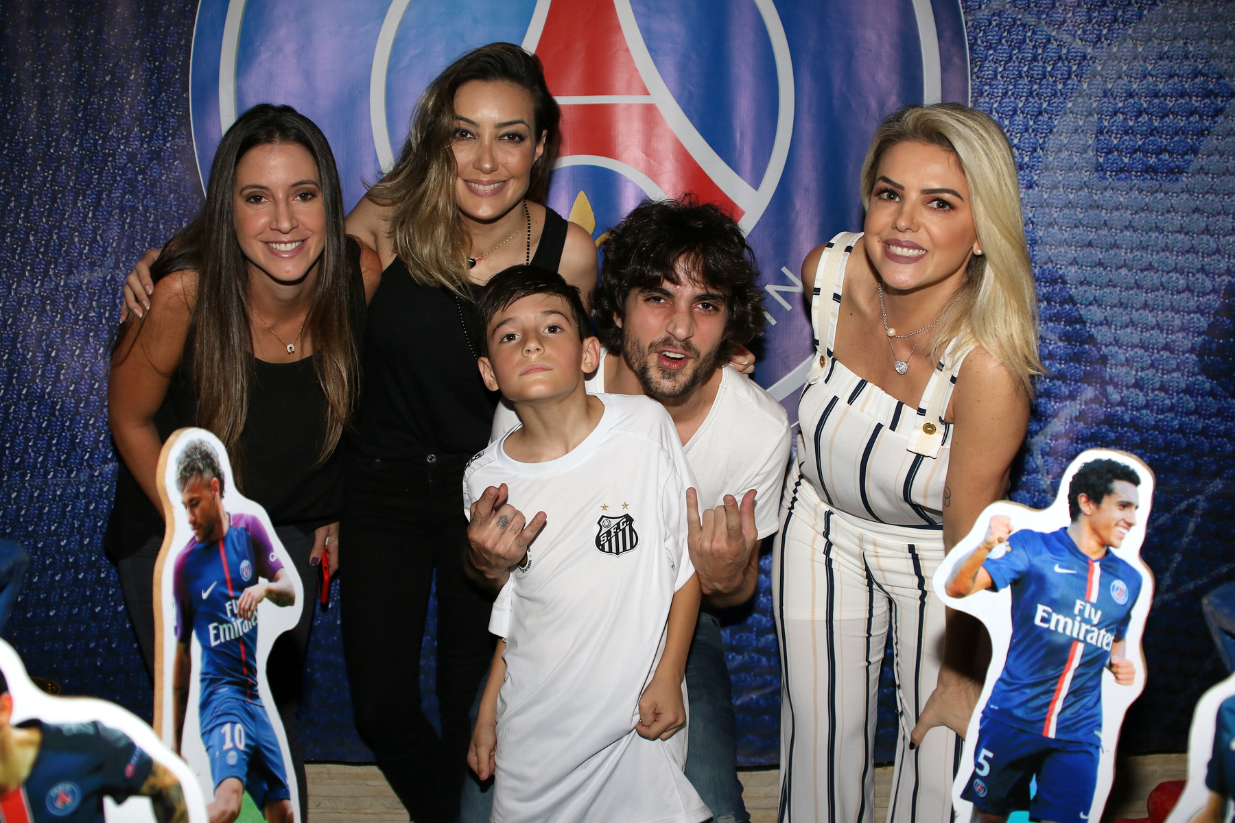 Mari Alexandre faz festa de aniversário para Zion - OFuxico