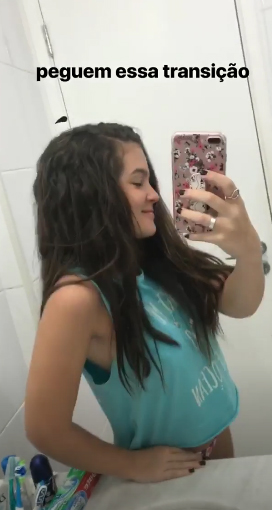 Mel Maia passa por transição capilar e mostra fios naturais - OFuxico