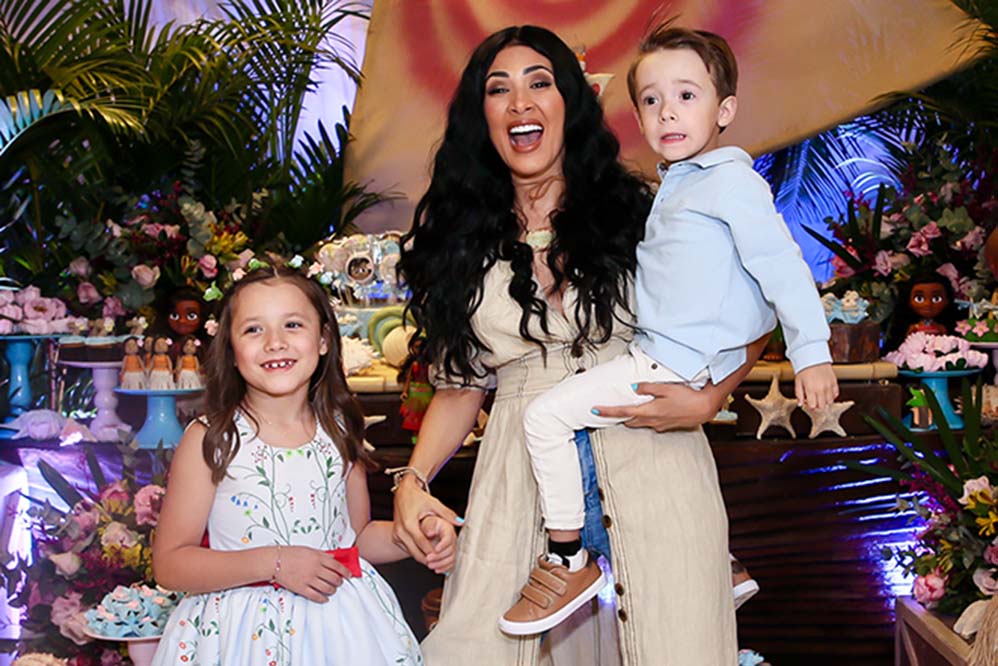 Simaria comemora os 7 anos da filha Giovanna - OFuxico