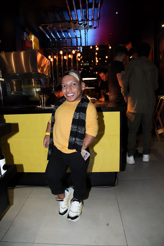 Diego Campagnolli recebe vários famosos em seu aniversário - OFuxico