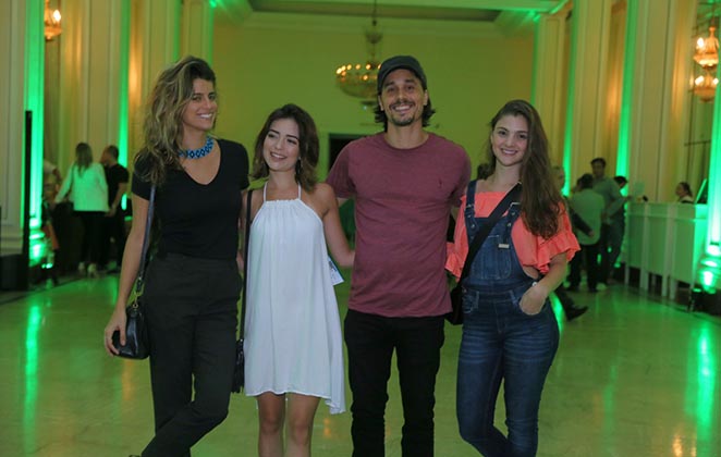 Giovanna Lancellotti chama atenção com look para evento - OFuxico