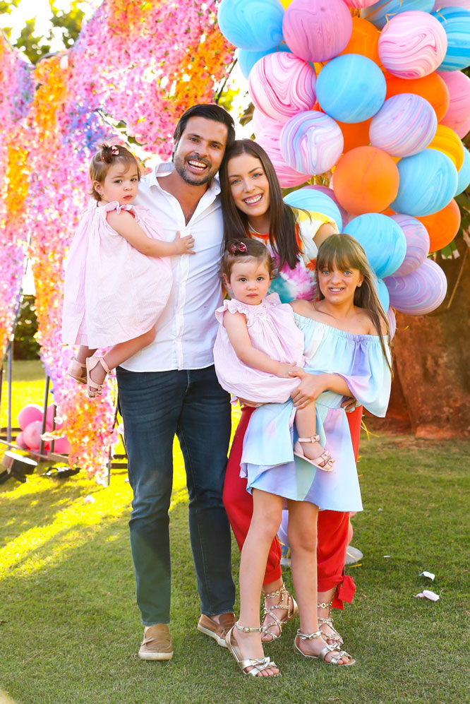 Rafa Justus comemora aniversário com explosão de cores - OFuxico