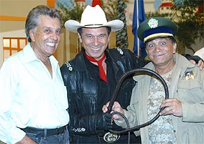 Dedé e o Comando Maluco grava sob a direção de Wilton Franco - OFuxico