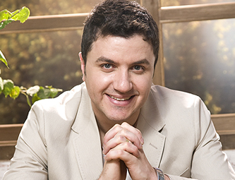 Maurício Manieri lança disco após o Carnaval - OFuxico