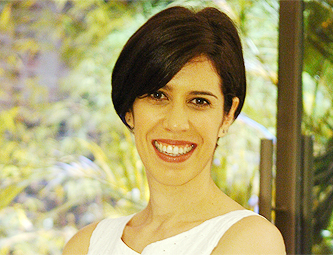 Maria Clara Gueiros atua em remake de peça premiada - OFuxico