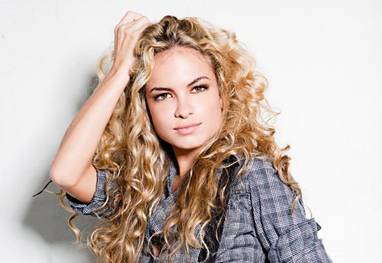 Lua Blanco: "Quero consolidar minha carreira com Rebelde" - OFuxico