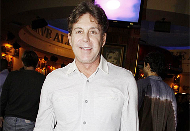 Edwin Luisi comemora 40 anos de carreira com remontagem de peça, em SP ...