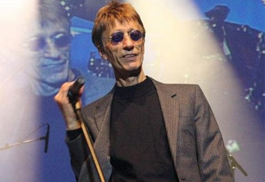 Robin Gibb, dos Bee Gees, está com câncer no fígado - OFuxico