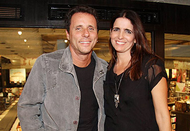 Malu Mader prestigia Renata Sorrah no teatro - OFuxico