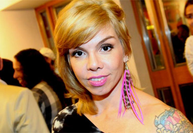 Ex-VJ Penélope Nova se envolve em acidente de trânsito - OFuxico