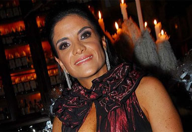 Lydia Sayeg diz que assalto não foi à casa de sua família - OFuxico