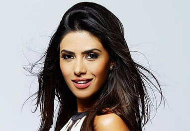 Flávia Noronha diz que sua mãe é um exemplo de força e coragem - OFuxico