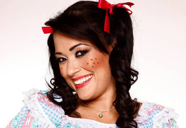 Milene Pavorô, do Programa do Ratinho, lança CD com músicas juninas ...