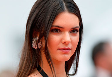 Kendall Jenner teve que trabalhar muito para se tornar uma modelo de ...