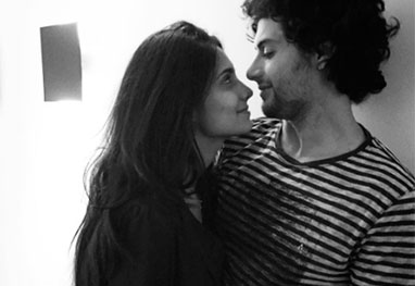 Jesus Luz arrasa em foto para o aniversário de Carol Ramiro - OFuxico