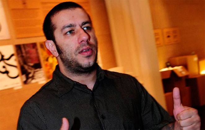 Vocalista do CPM 22 revela seu lado empresário - OFuxico