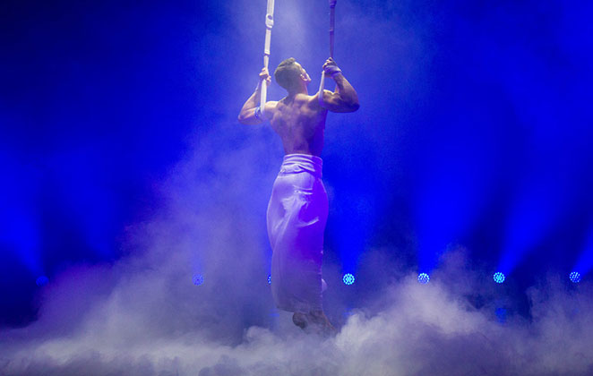 Sucesso na Europa, acrobata mineiro representará o Brasil em competição ...