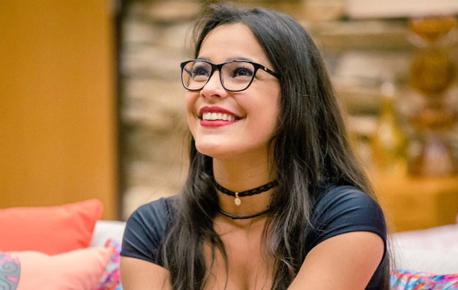 Emilly, do BBB17, quer lançar biografia - OFuxico