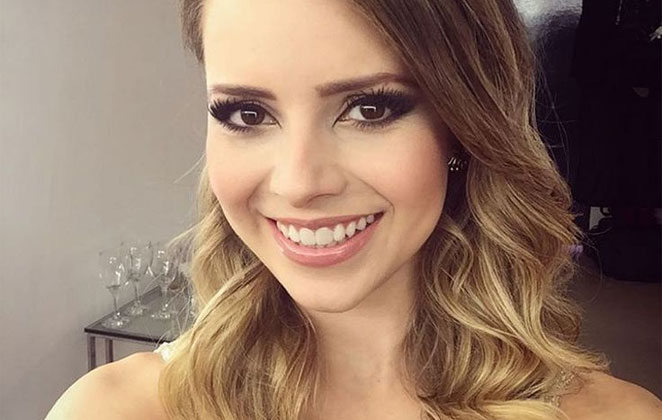 Com maquiagem incrível, Sandy recebe mais de 138 mil likes na web - OFuxico