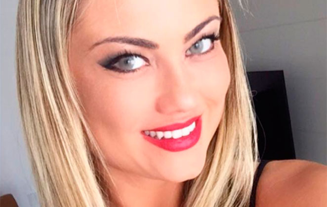 Selfie de Ellen Rocche conquista mais de 25 mil likes - OFuxico