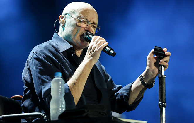 Phil Collins emociona público no Rio de Janeiro - OFuxico