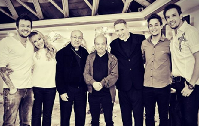 Kiko do KLB faz homenagem emocionante após morte do pai - OFuxico