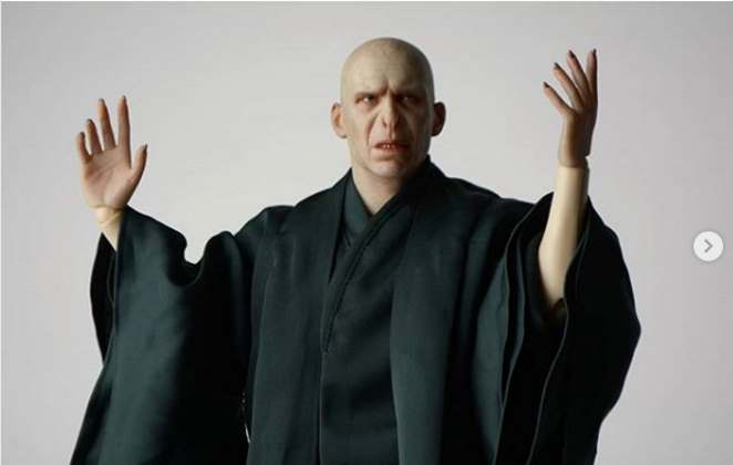 Ralph Fiennes adoraria voltar a interpretar Lord Voldemort - OFuxico