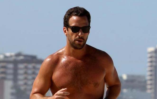 Carlos Bonow grava nova série da Warner Channel - OFuxico