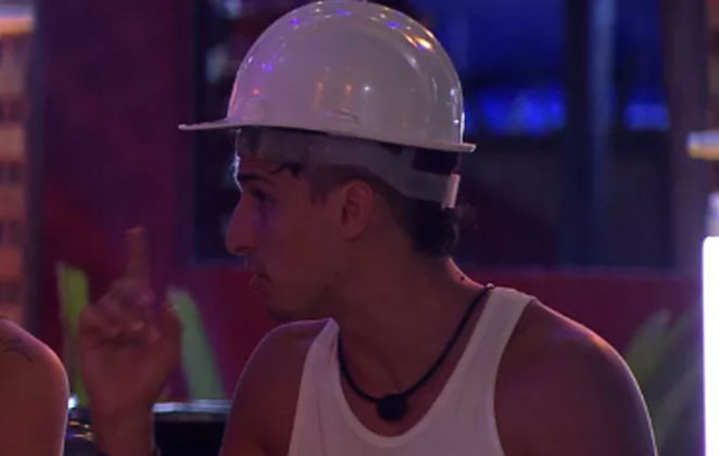 BBB20: Felipe descreve quais são os 4 grupos da casa no momento - OFuxico