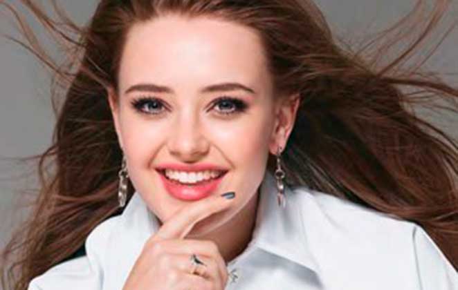 Atriz de 13 Reasons Why é a nova imagem da L'Oreal Paris - OFuxico