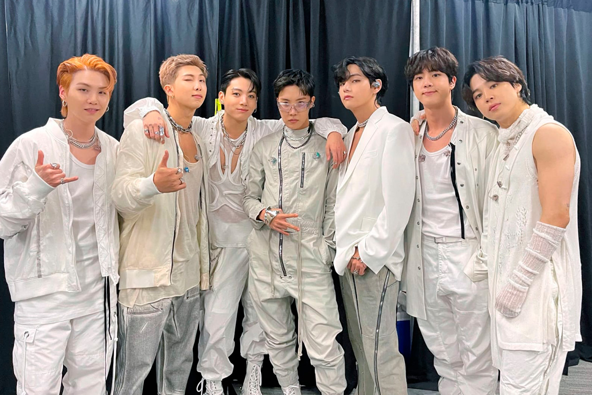 BTS volta aos palcos após 2 anos sem fazer show - OFuxico