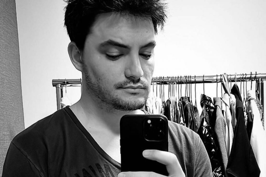 Felipe Neto conta que já foi deixado de fora de amigo secreto da Globo