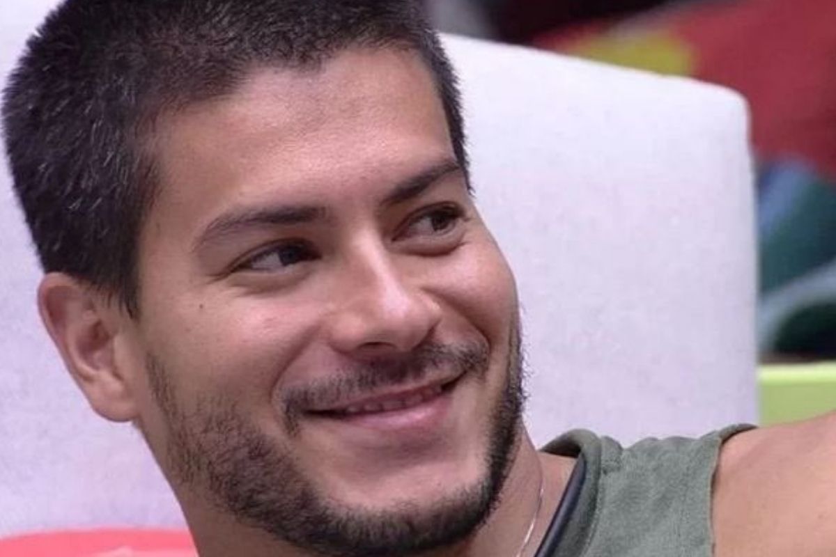 Por que Arthur Aguiar é o melhor jogador do BBB22?