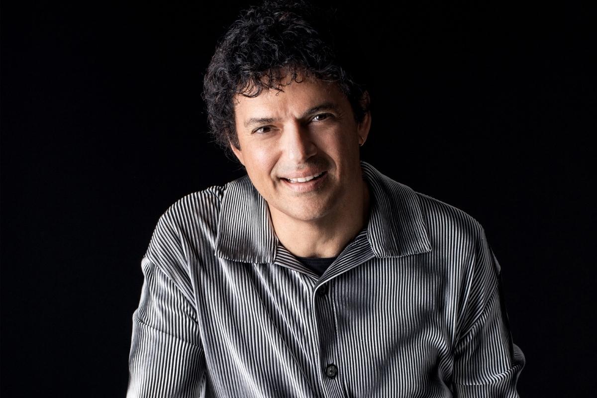 Jorge Vercillo agita São Paulo com novo show: 'Raça Menina'. Saiba mais!