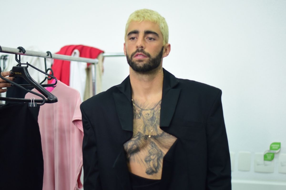 Pedro Scooby estreia como modelo no São Paulo Fashion Week. Fotos!