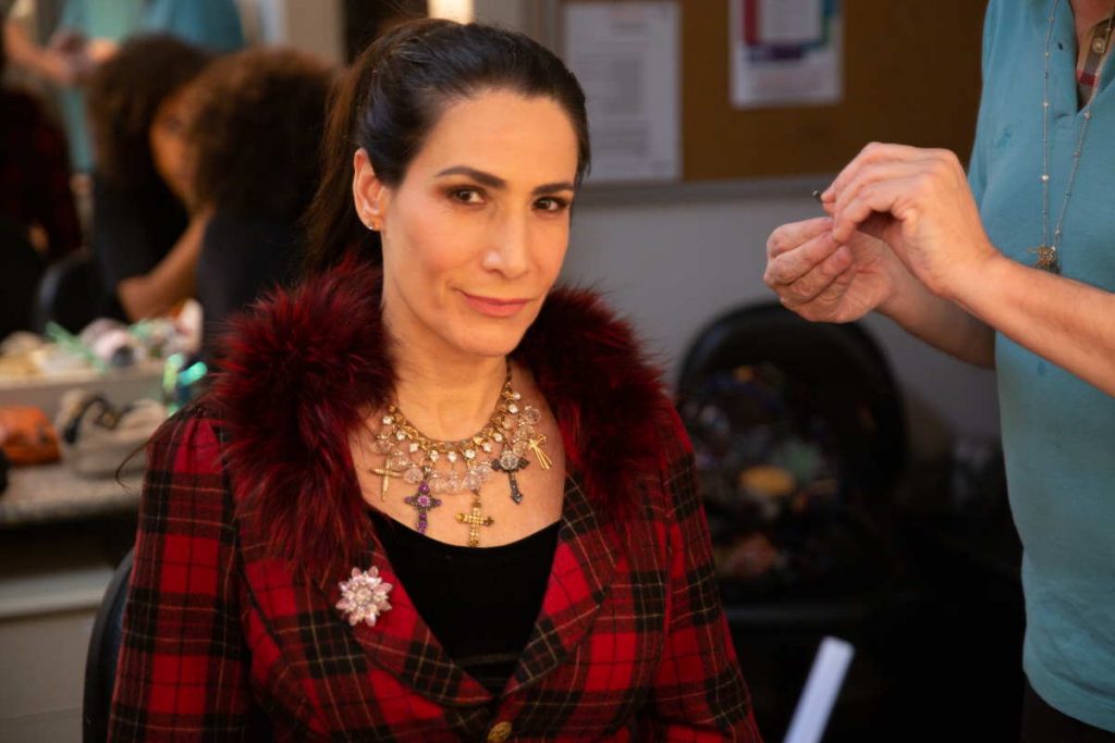 Virginia Cavendish estreia espetáculo 'Mary Stuart' - OFuxico