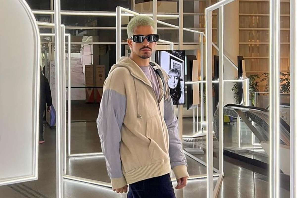 Enzo Celulari radicaliza e aparece com cabelo lilás. Veja! - OFuxico